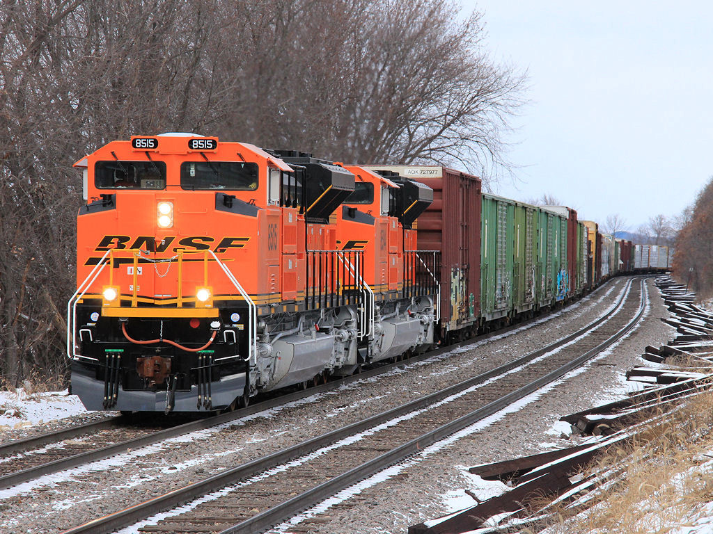 BNSF 8515